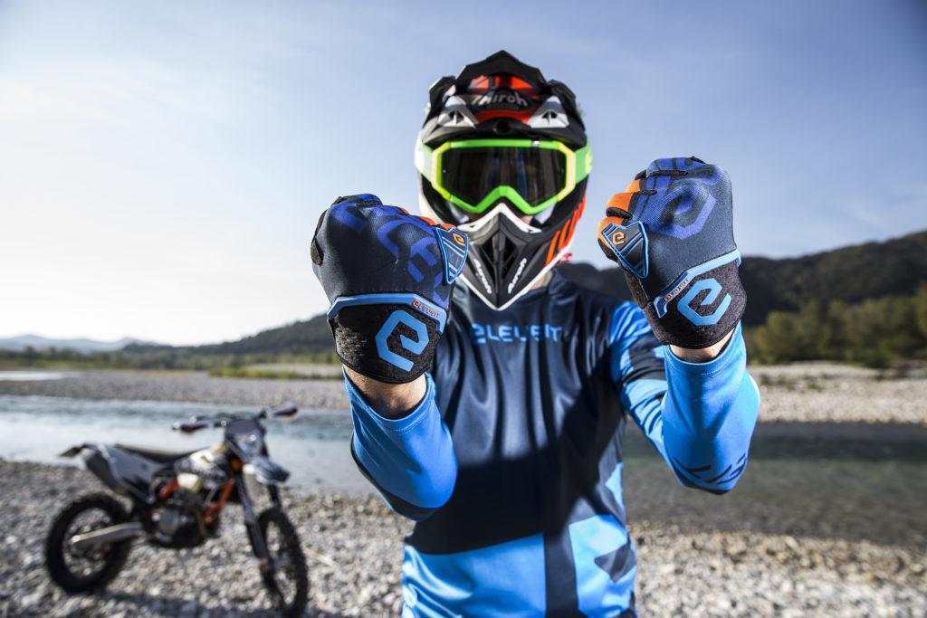 X-LEGEND Collection for Future Legends – Enduro Channel
