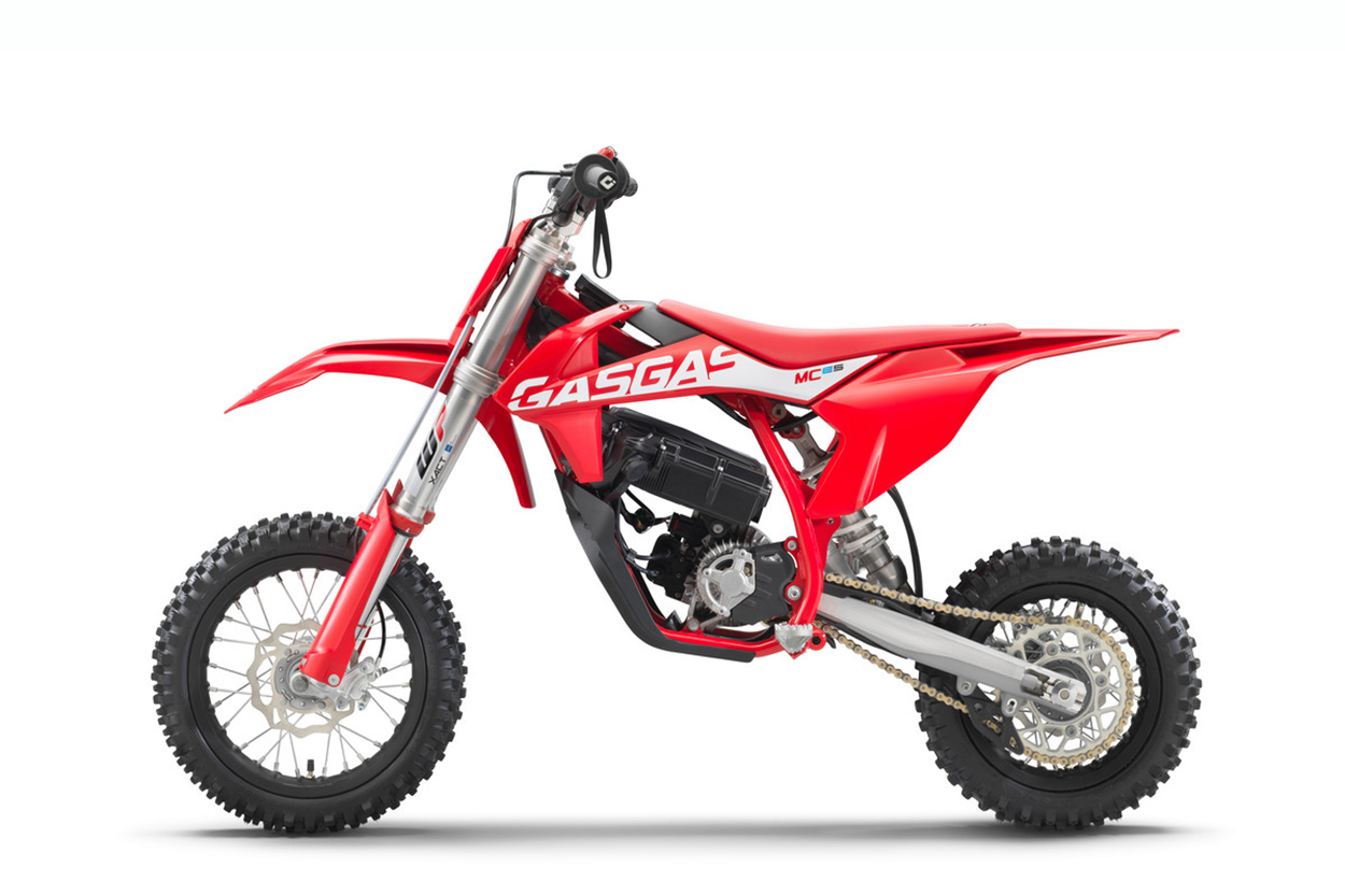 GASGAS presents its new range of enduro, MX, trial, cross-country, and ...