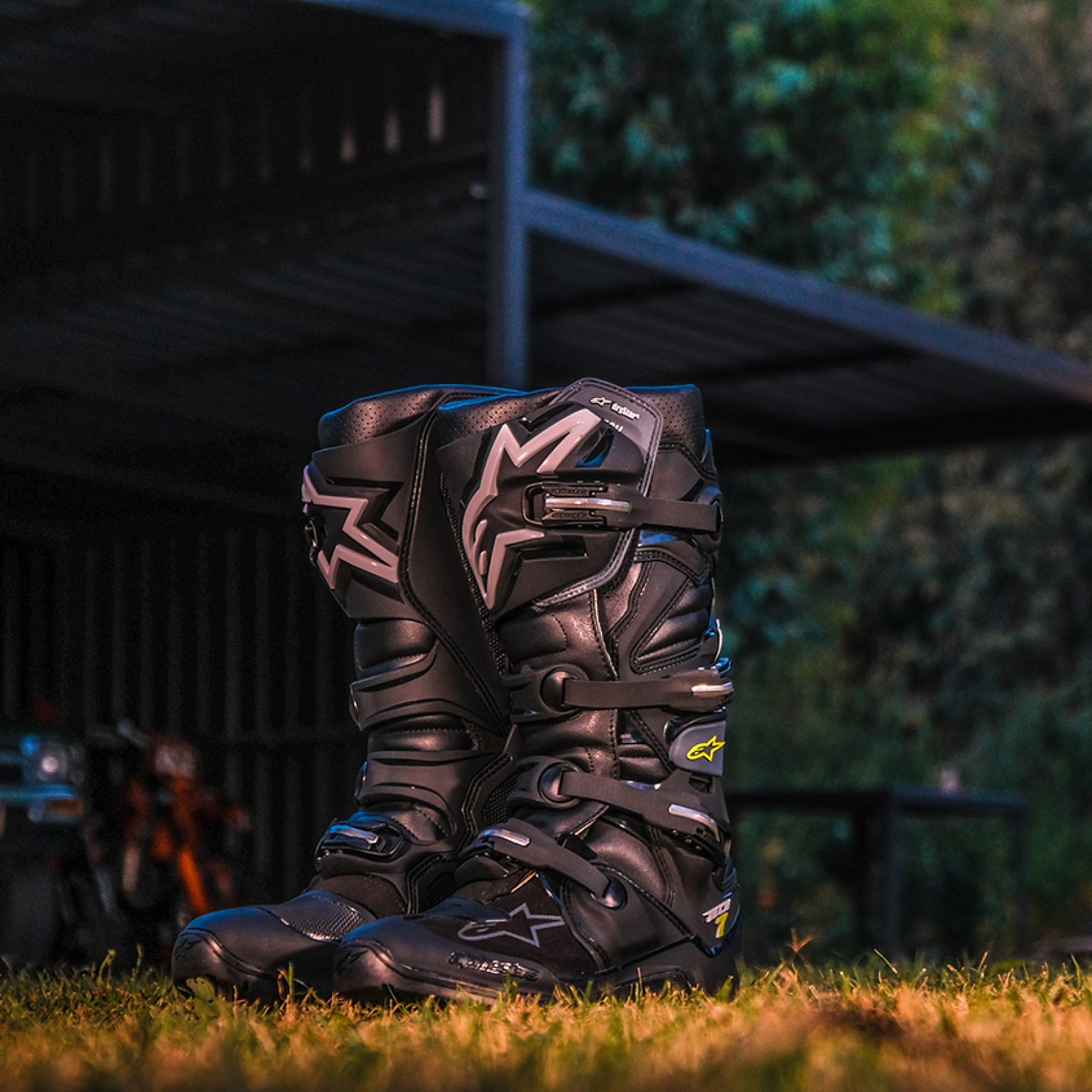 ALPINESTARS TECH 7 ENDURO DRYSTAR® BOOTS – Enduro Channel