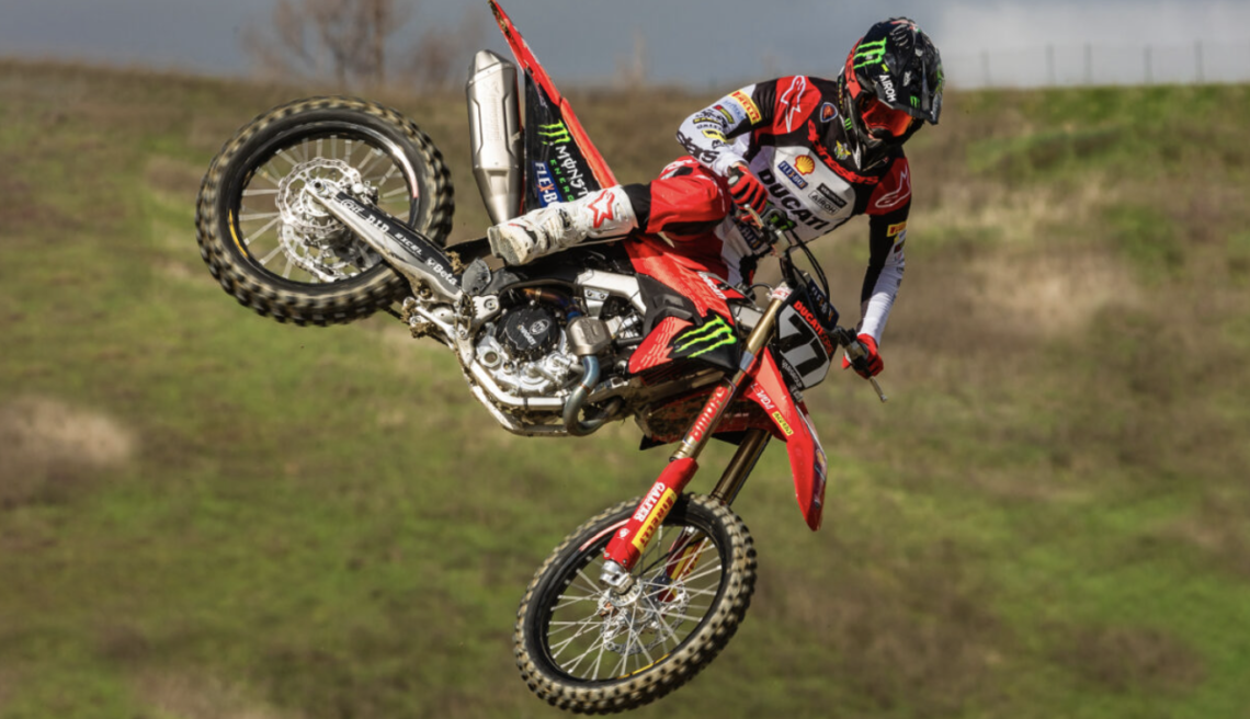Starting a New Era: Ducati’s Desmo 450 MX Shines in Italian Motocross ...