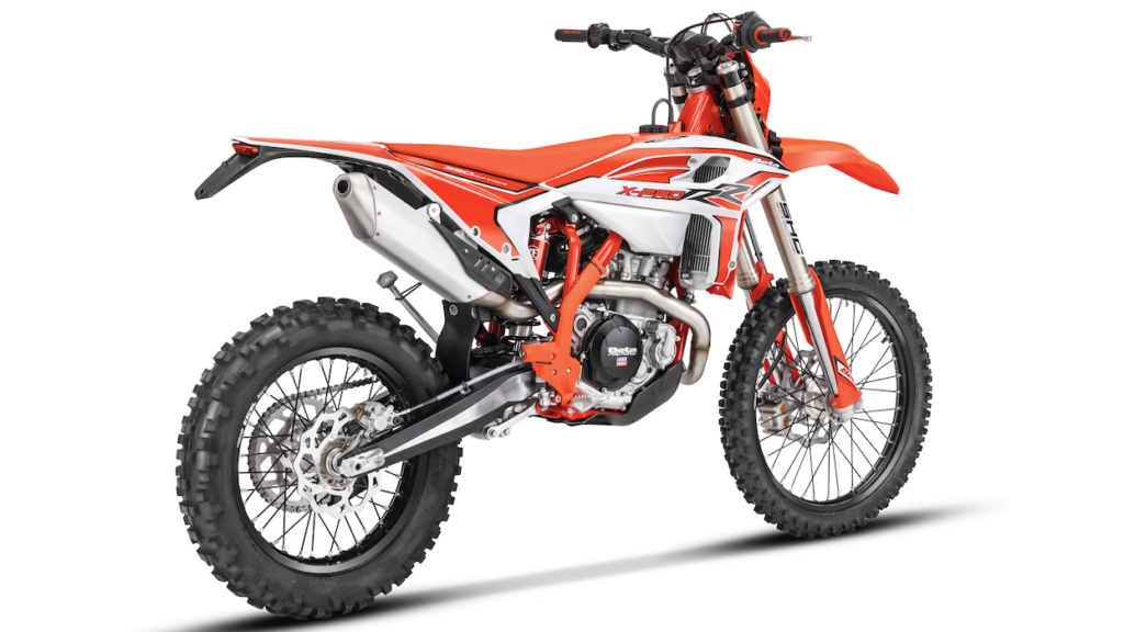 Beta’s 2025 RR X-Pro: New 125 & 300 Two-Stroke Updates! – Enduro Channel