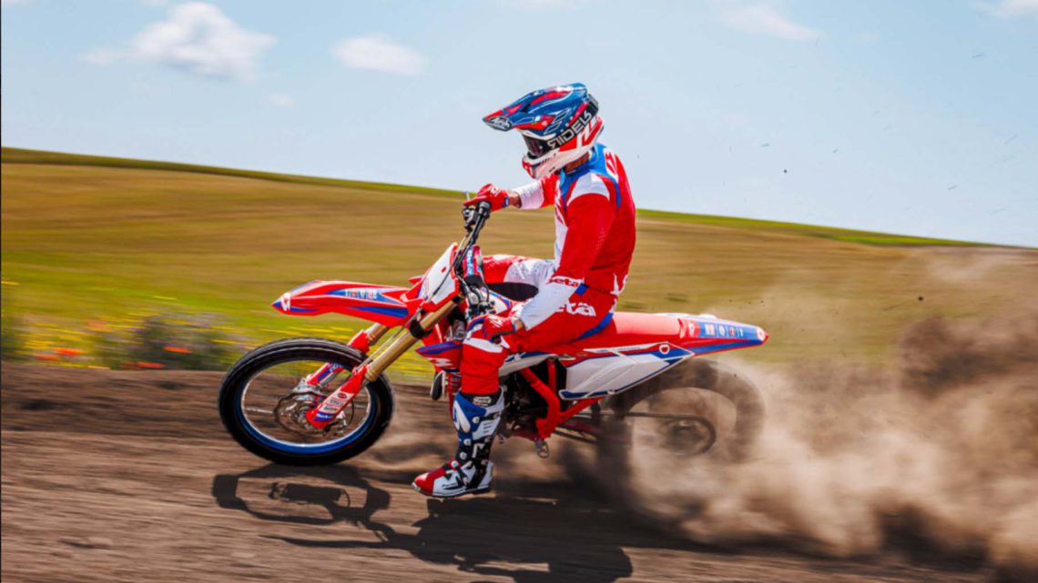 2025 Beta RX 300 and 450 – New Frames and Added Muscle for the Two ...