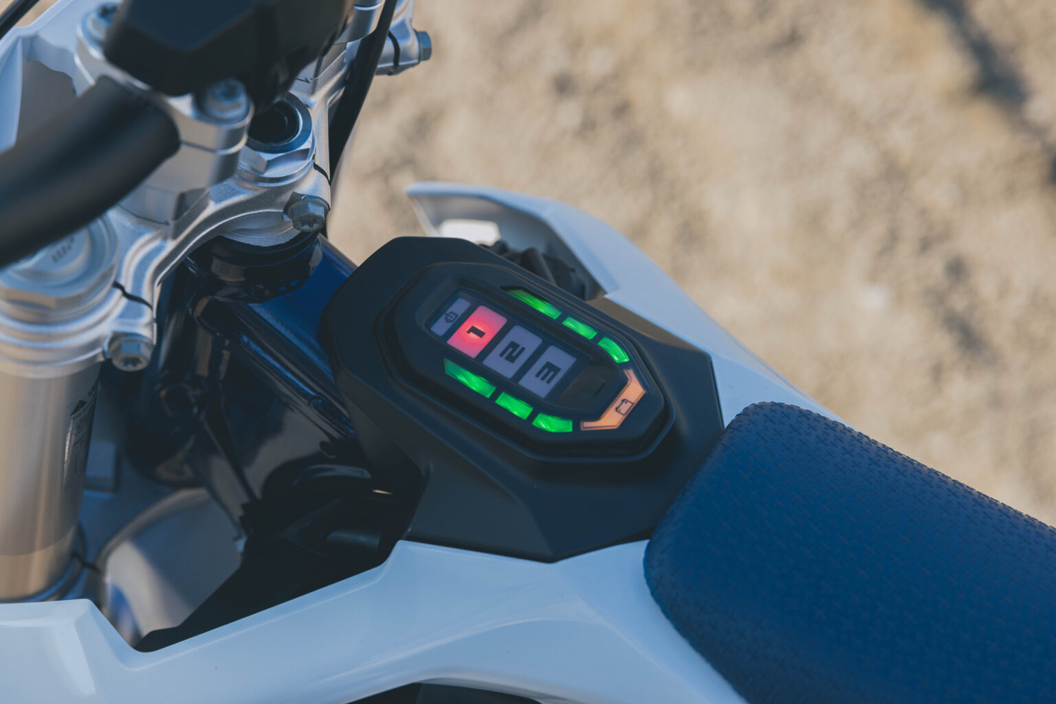 Husqvarna Mobility Introduces 2025 EE 5: Electric Motocross with Water ...